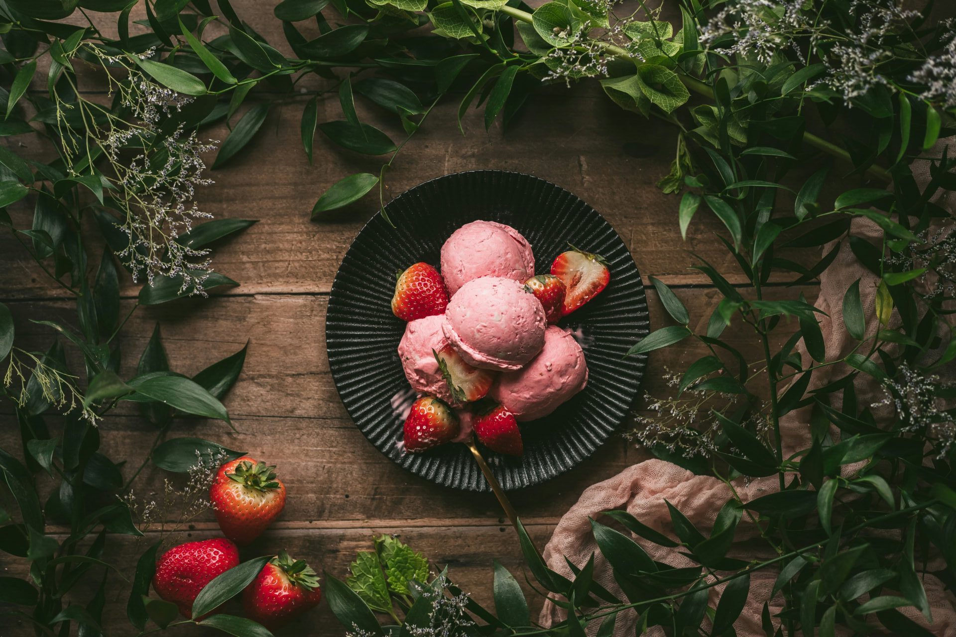 Tips på enkel dessert till midsommar – Jordgubbsdröm - Moderna Livet